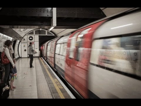 Optical Illusion - Train Moves Both Ways - The Mind Voyager